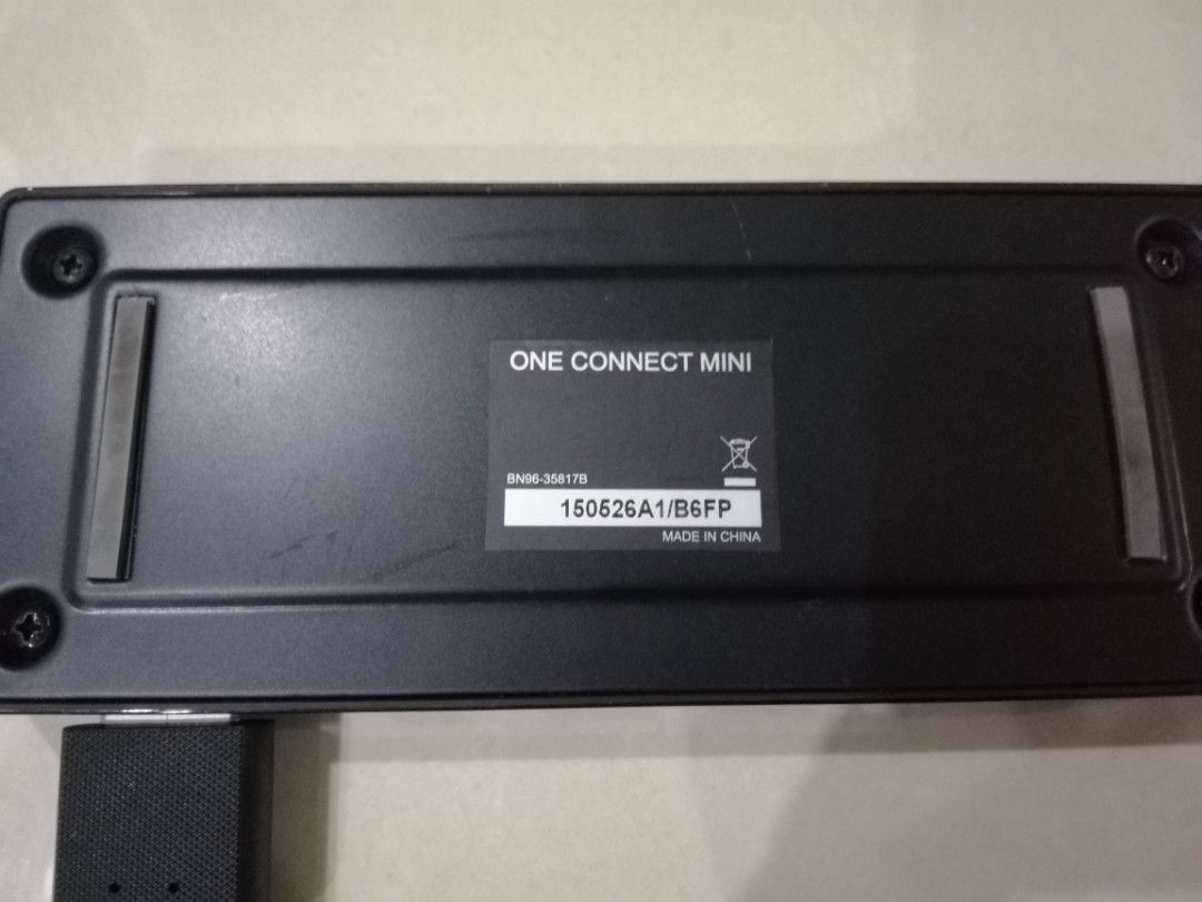 Samsung One Connect Mini, TV & Home Appliances, TV & Entertainment, TV ...