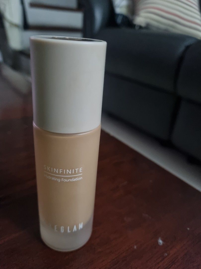 She glam foundation in shell on Carousell