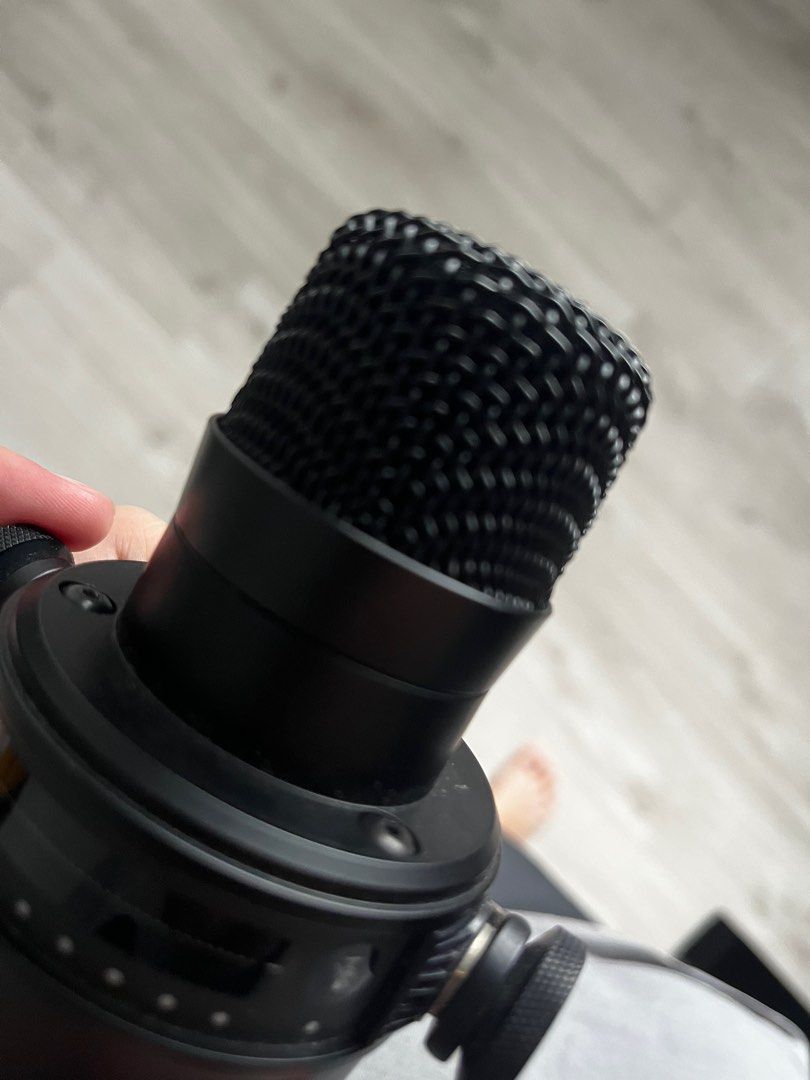 Shure mv7 with sm7b foam, Audio, Microphones on Carousell