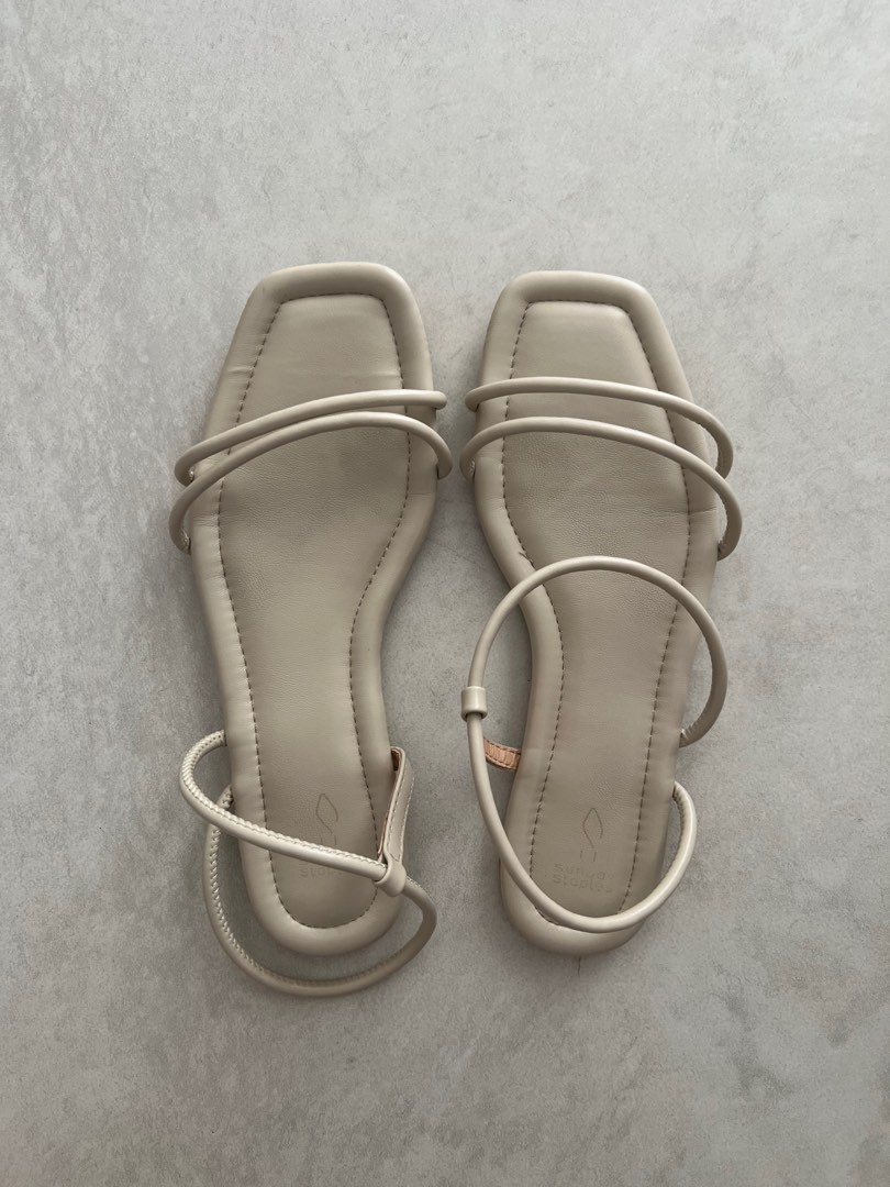 Sunday Staples Sandals in Light Beige (36), Women's Fashion, Footwear ...