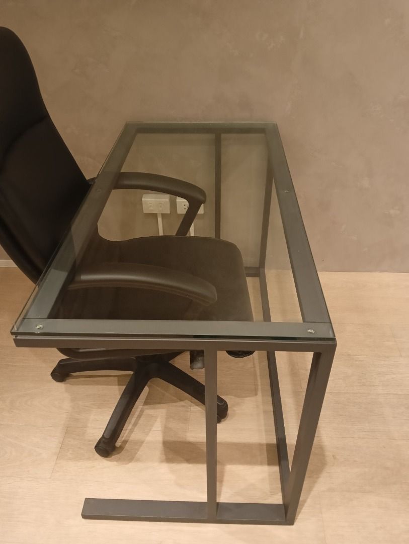 TABLE GRAPHITE DESK (EXECUTIVE DESK), Furniture & Home Living ...