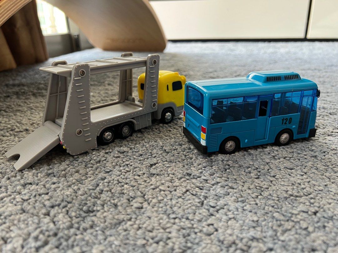 Tayo the little bus, Hobbies & Toys, Toys & Games on Carousell
