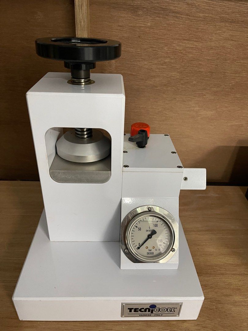 Tecnicoll Manual Hydraulic Pressing Machine (Italy) Compressor , Beauty ...
