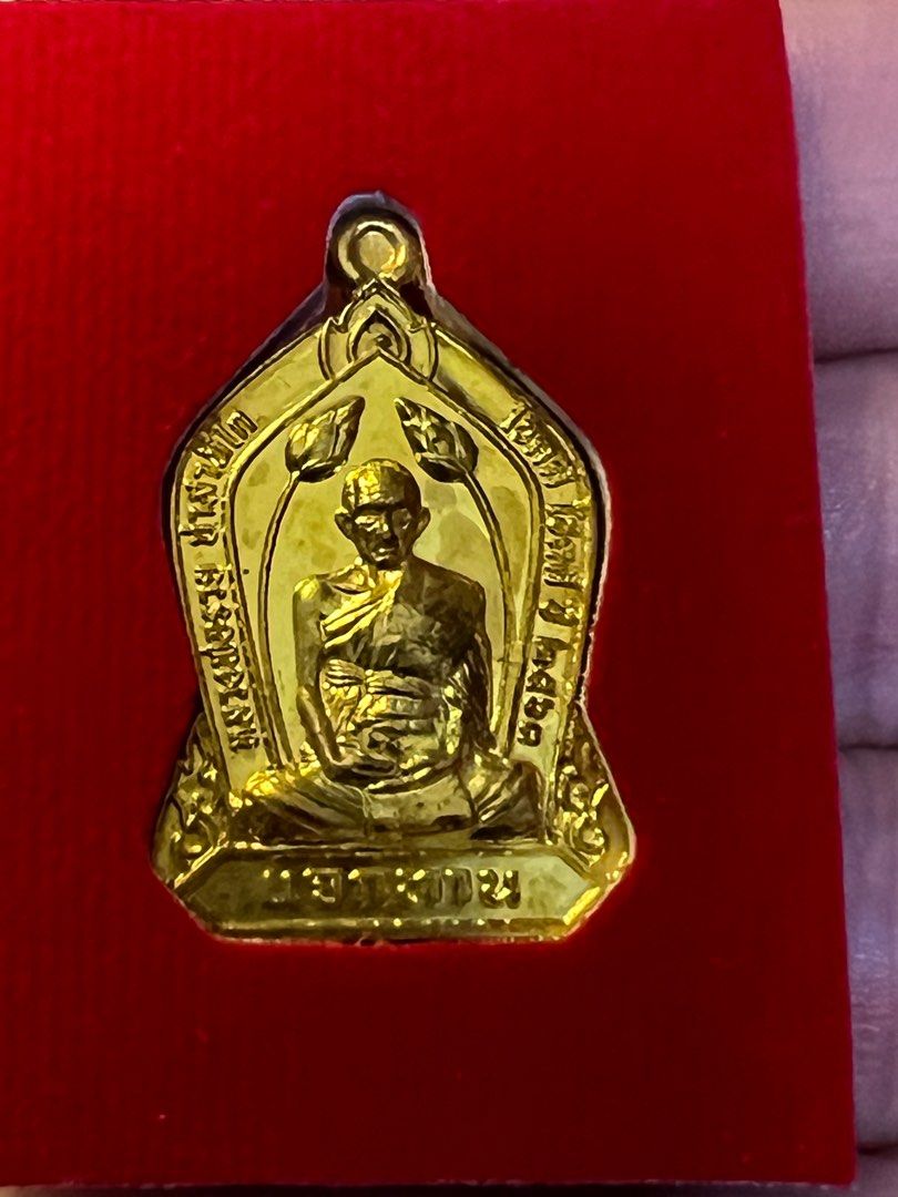 Thai Amulet LP Ruay, Hobbies & Toys, Memorabilia & Collectibles ...