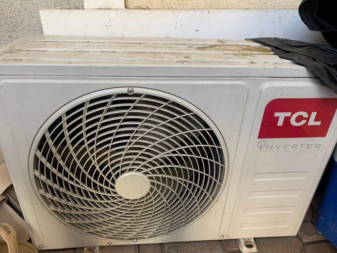 TLC AIRCON SPLIT TYPE 1.5 HP-second hand with bracket and breaker, TV ...