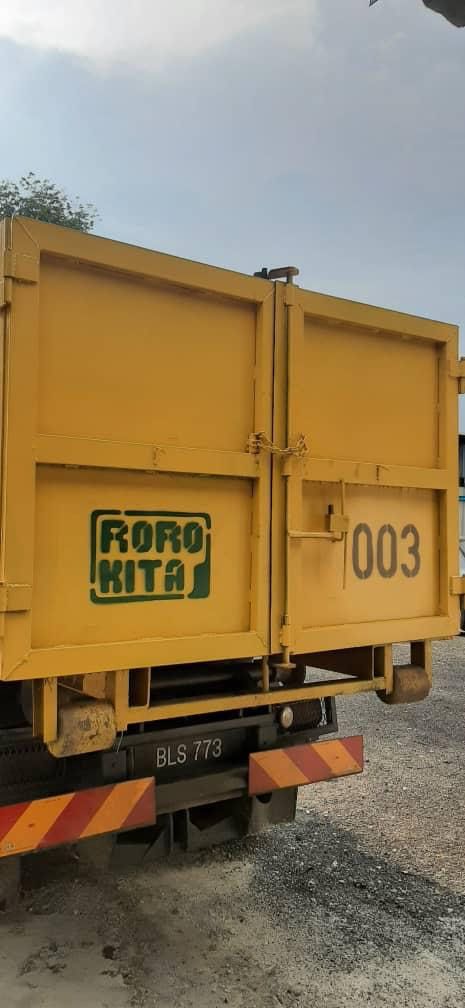 Tong Sampah Roro Untuk Anda, Services, Others on Carousell