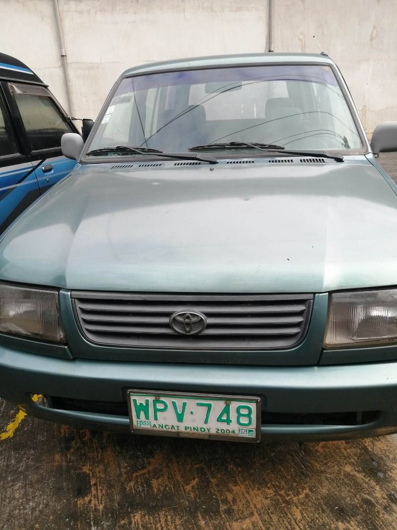 Toyota revo REVO Manual on Carousell