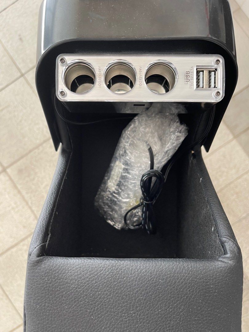 Toyota Sienta Armrest Console Storage Box With 3x12V Power Outlets ...