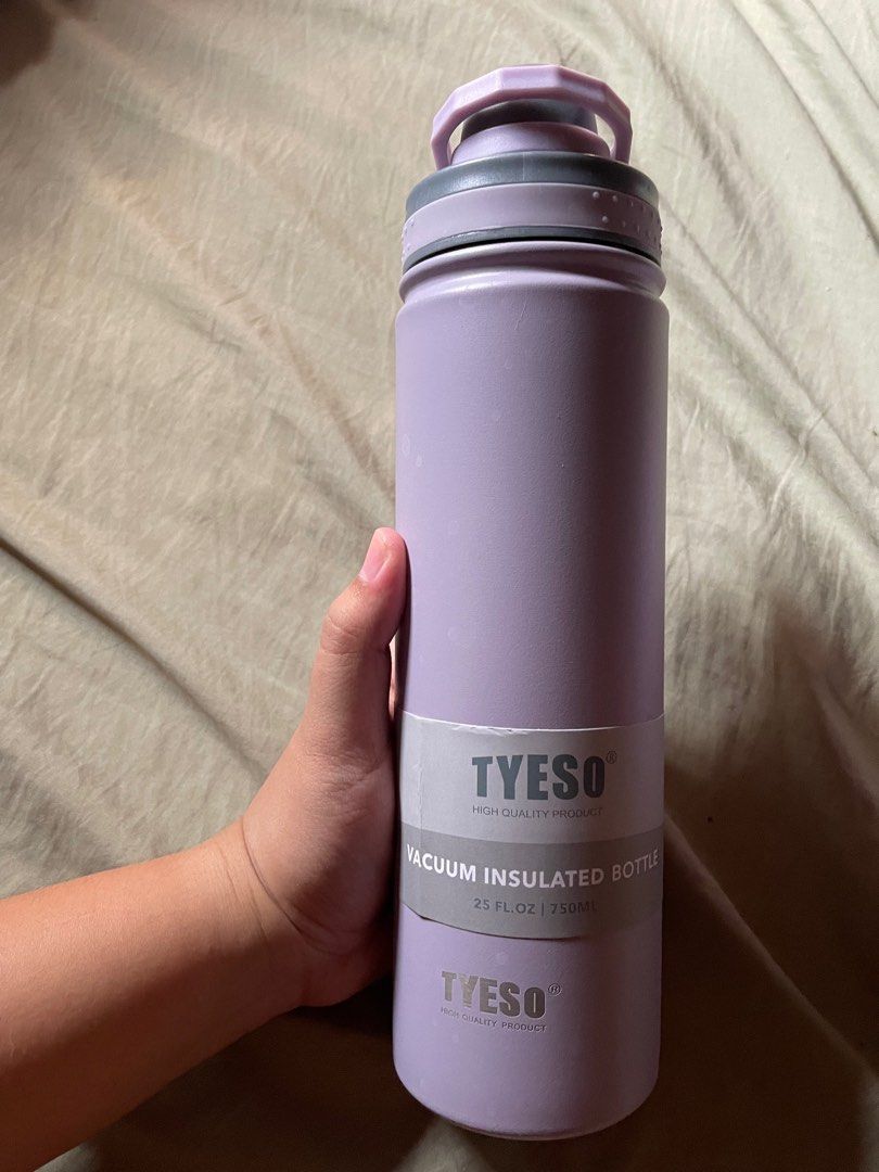 Tyeso tumbler 750ml, Furniture & Home Living, Kitchenware & Tableware, Water Bottles & Tumblers ...