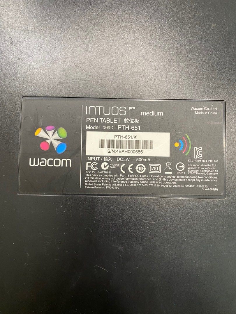 Wacom Intous Pro medium size pen tablet, Computers & Tech, Parts ...