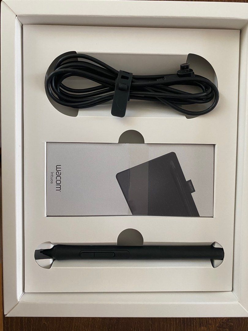 Wacom Wireless Intuos CTL-4100, Computers & Tech, Parts & Accessories ...