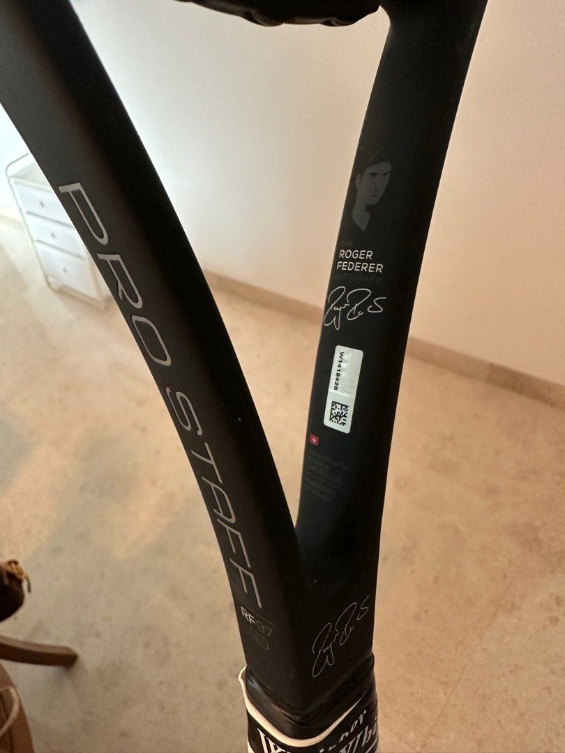 Wilson RF Pro Staff 97 v11, Sports Equipment, Sports & Games, Racket ...