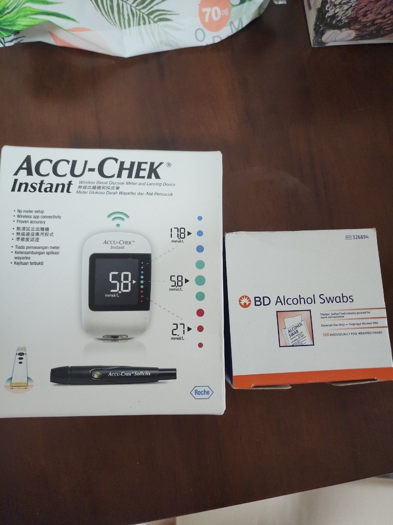 Accu-Check Instant Wireless Blood Glucose Meter and Lancing Device ...