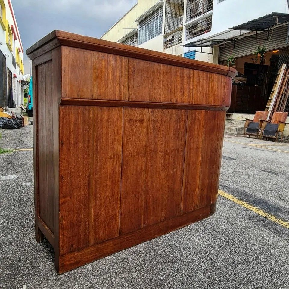 Antique Kopitiam Counter Table, Hobbies & Toys, Collectibles ...