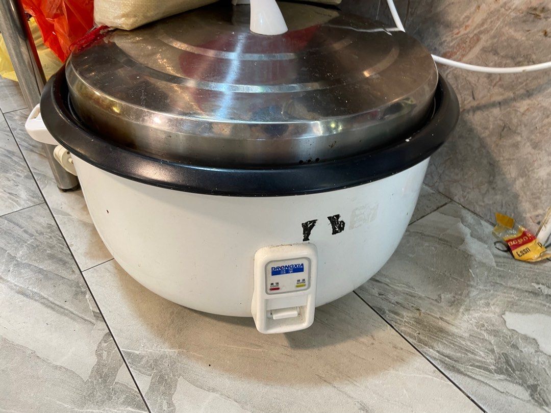 Big rice cooker, TV & Home Appliances, Kitchen Appliances, Cookers on ...