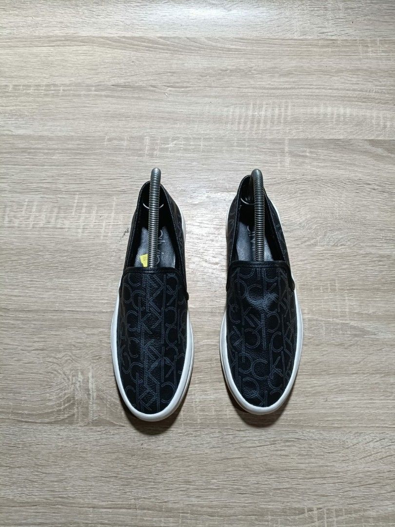 Calvin Klein Marren 2, Fesyen Pria, Sepatu , Sneakers di Carousell