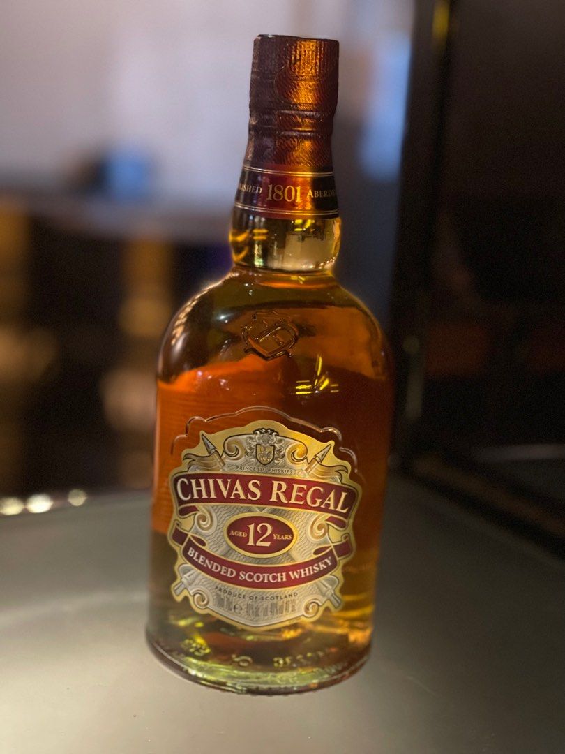 Chivas Regal 12 Years Old Blended Scotch Whisky, 嘢食 & 嘢飲, 酒精飲料 - Carousell