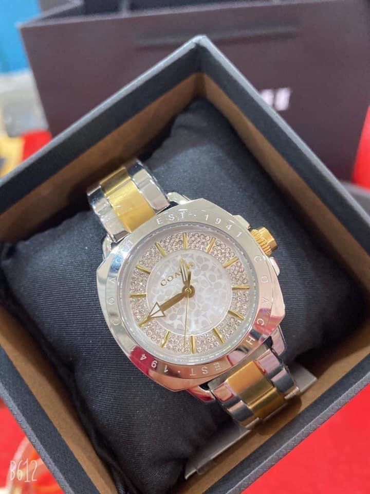 COACH TWO TONE GLITZ DIAL AUTHENTIC WATCH, Women's Fashion, Watches ...