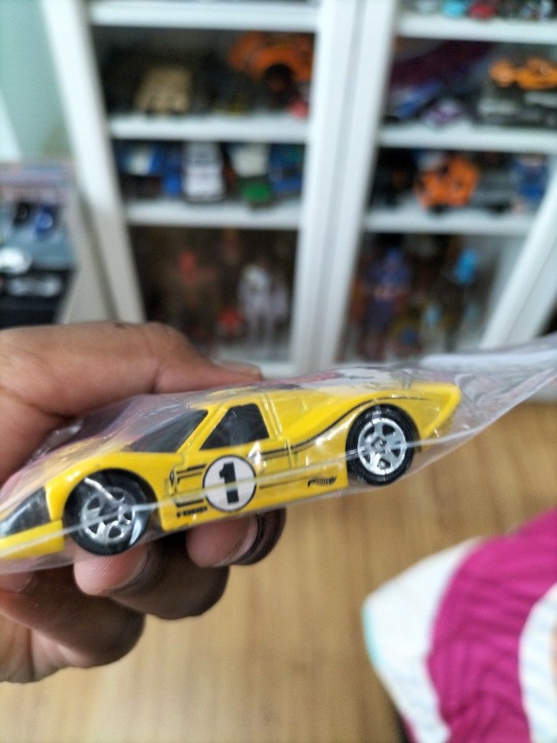 Corvette Z06 and ford GT40 Mk IV, Hobbies & Toys, Toys & Games on Carousell