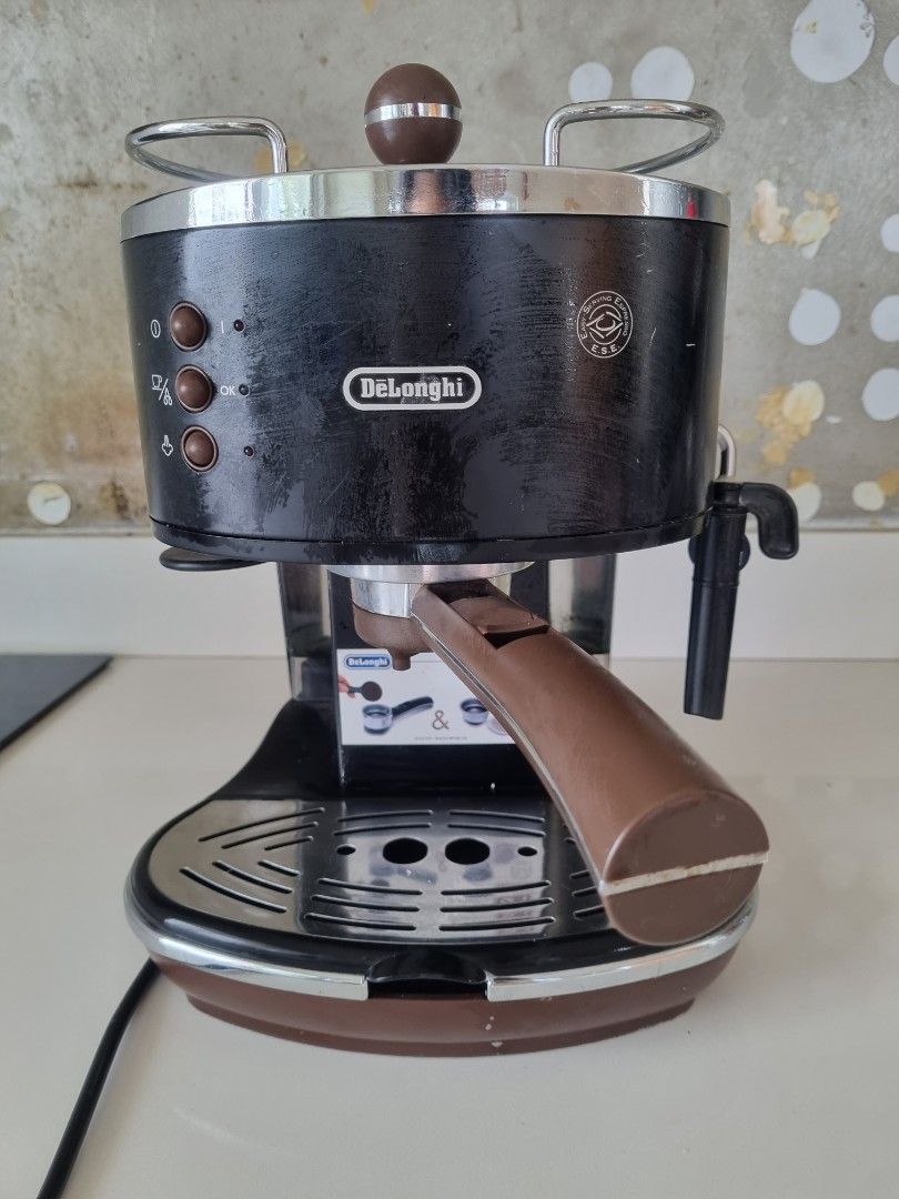 Delonghi Icona Vintage espresso and cooffee machine with milk frother ...