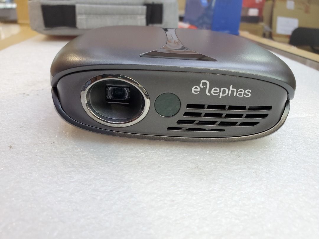 ELEPHAS 3D Mini Projector 2600 Lumen Wi-Fi Portable Home Theater ...