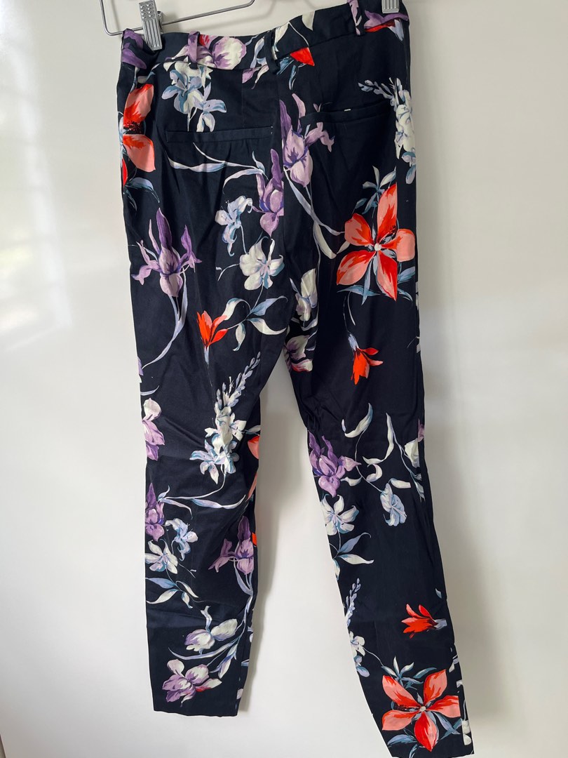 Floral Pants, Women's Fashion, Bottoms, Other Bottoms on Carousell