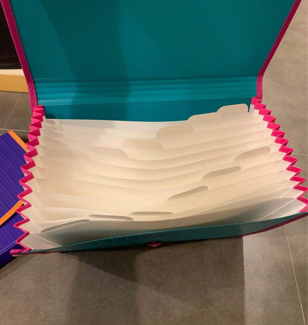 Foldermate file with many compartments/ file, Hobbies & Toys ...