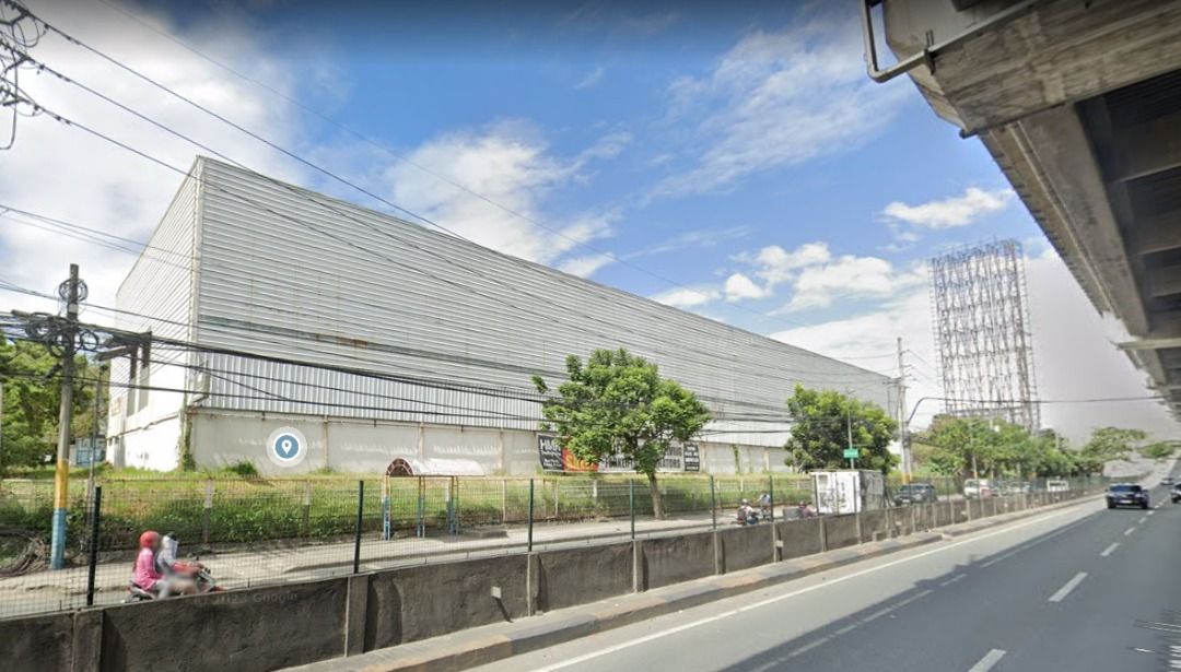 For Sale: Industrial Warehouse in West Service Road Muntinlupa ...