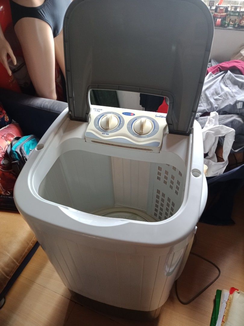 Fuji denzo 6.5 kgs washing machine on Carousell
