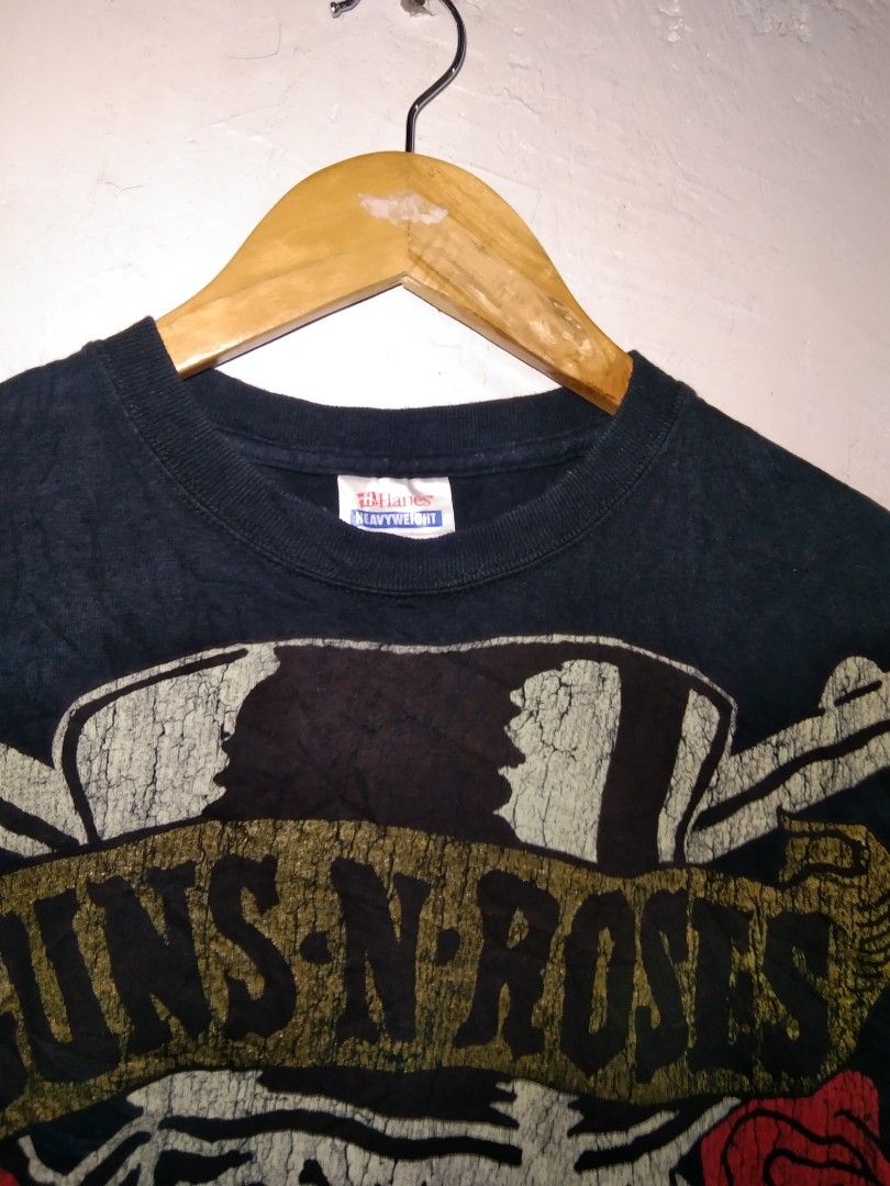 gus n roses vintage, Men's Fashion, Tops & Sets, Tshirts & Polo Shirts ...