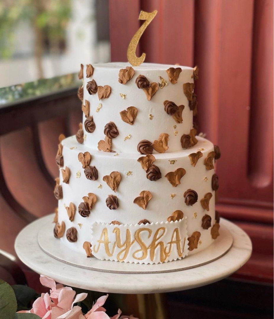 Halal cake / eggless cake /wedding cake /engagement cake/ mickey cake ...