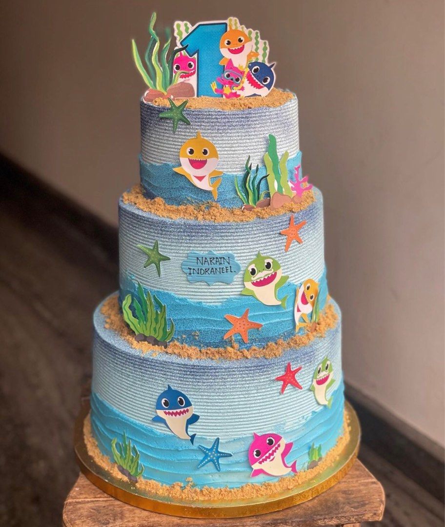 Halal cake / eggless cake /wedding cake /engagement cake/ mickey cake ...