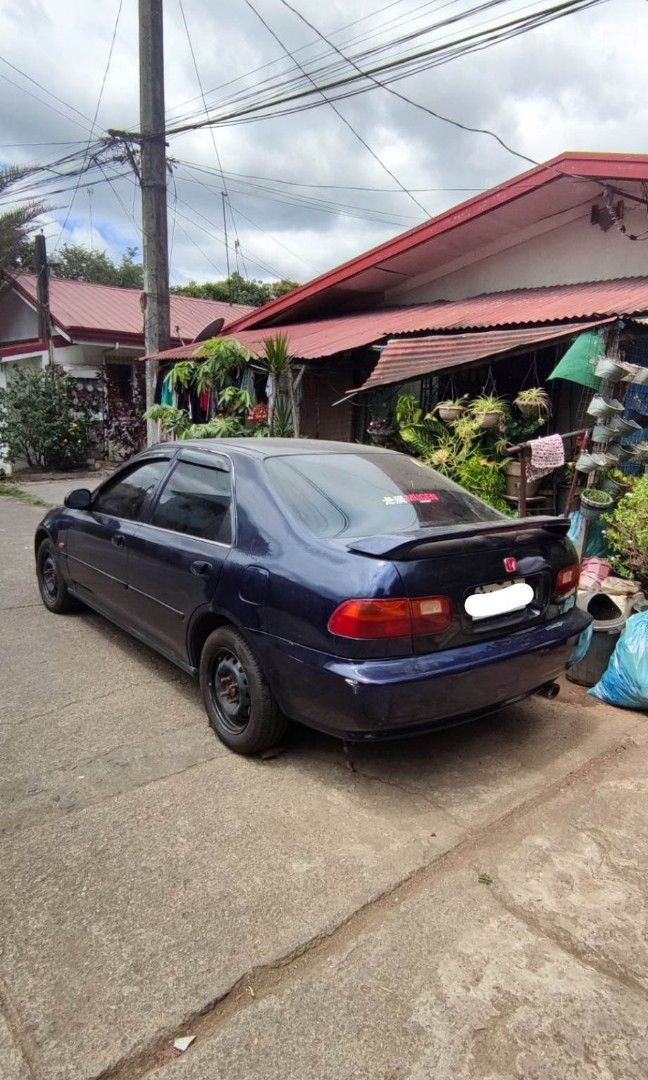 Honda Civic esi Manual on Carousell