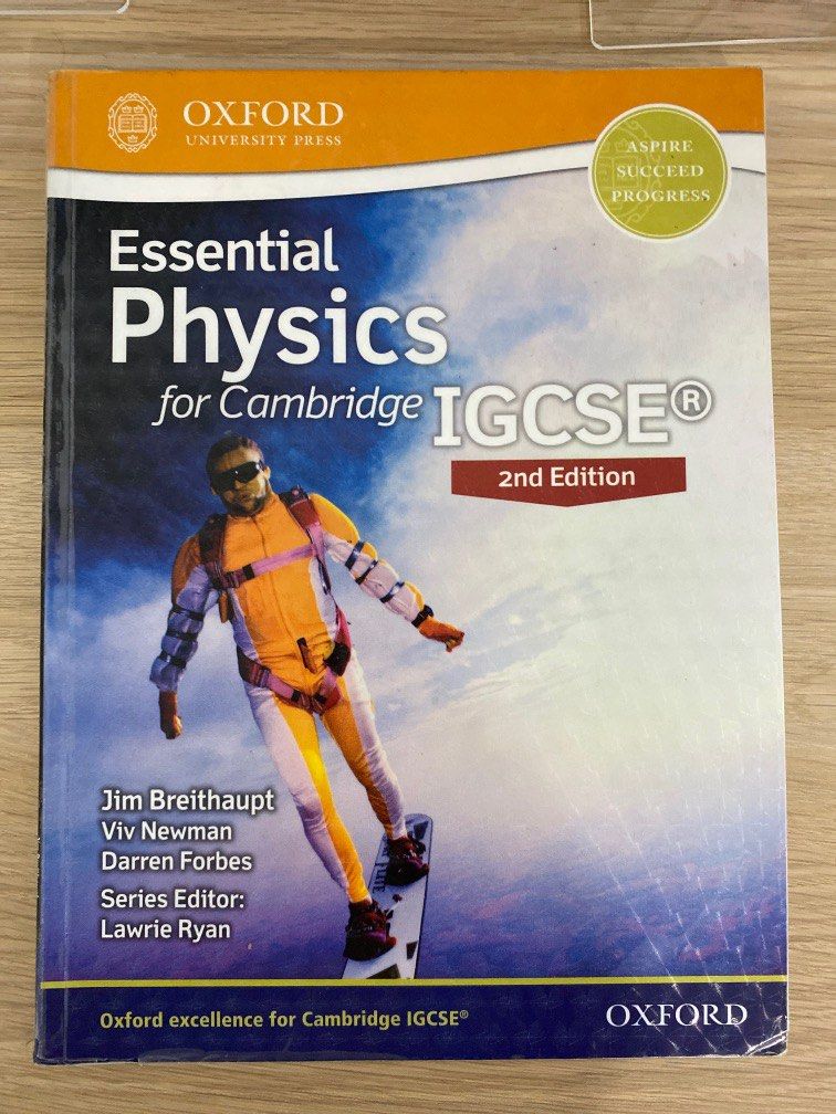 IGCSE physics textbook, Hobbies & Toys, Books & Magazines, Textbooks on Carousell