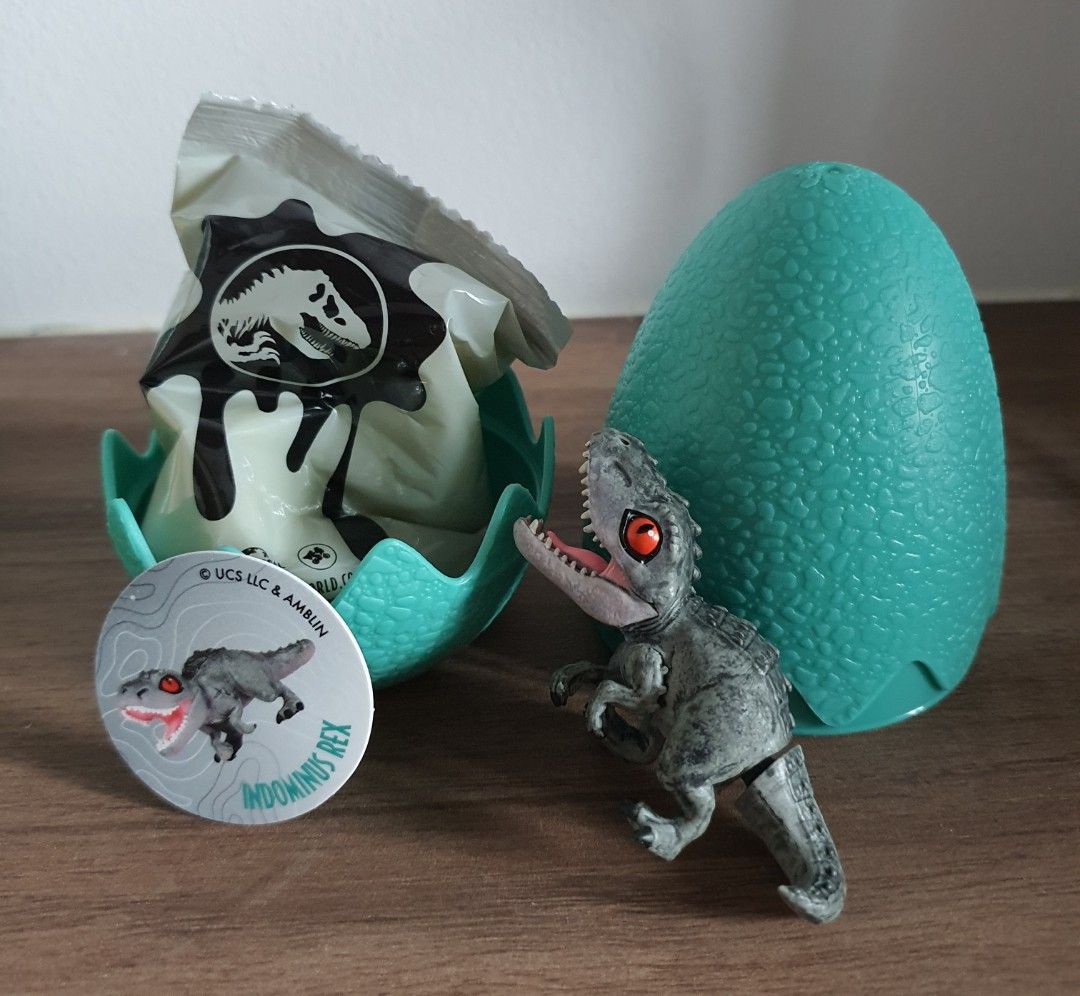 Jurassic world Hatchling captivz (Indominus Rex), Hobbies & Toys, Toys ...