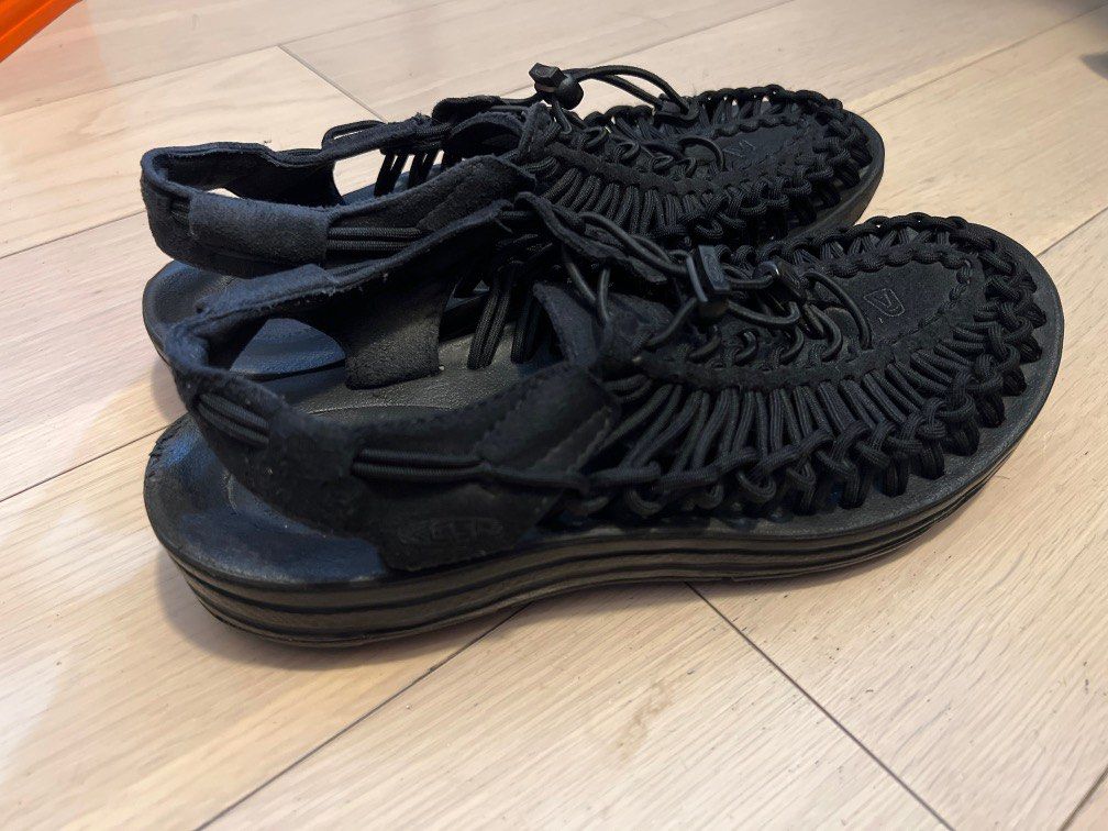 Keen 涼鞋 unkeen EUR 41, 男裝, 鞋, 拖鞋 - Carousell