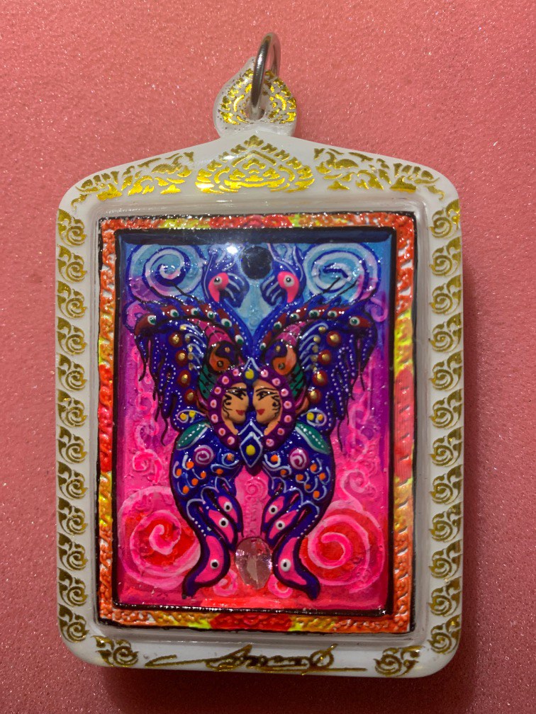 Kruba Krissana Butterfly Amulet, Hobbies & Toys, Memorabilia ...