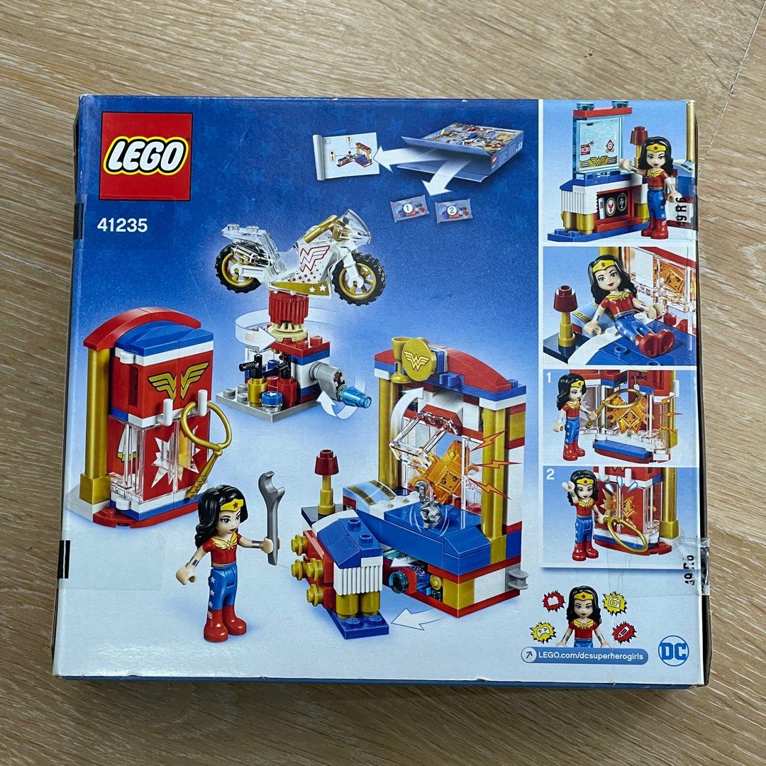 Lego DC Super Hero Girls 41235: Wonder Woman Dorm Room, 興趣及遊戲, 玩具 & 遊戲類 ...