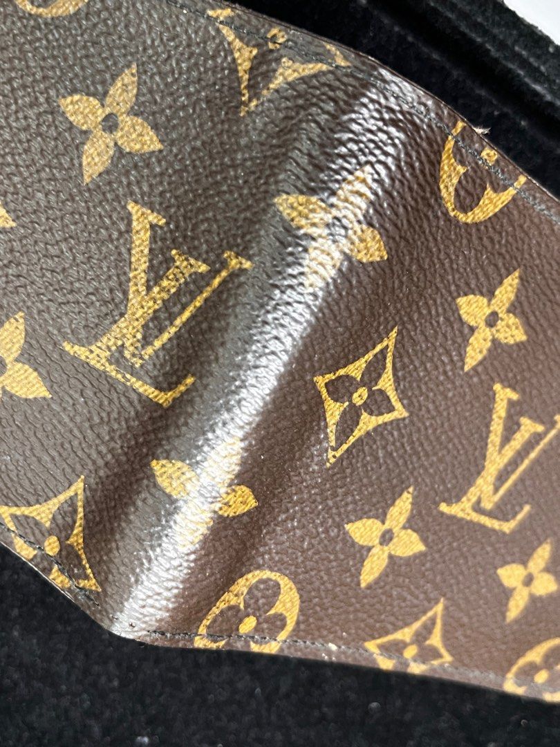 LOUIS VUITTON Prince Monogram Wallet with “R.H” Stamp on Carousell