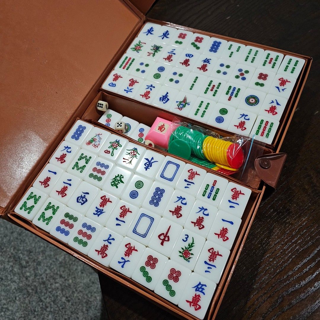Mahjong tiles, Hobbies & Toys, Toys & Games on Carousell
