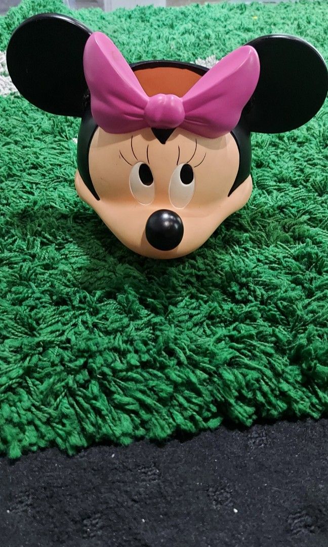 Minnie Mouse - Huge Disney Collectible Bucket, Hobbies & Toys, Toys ...