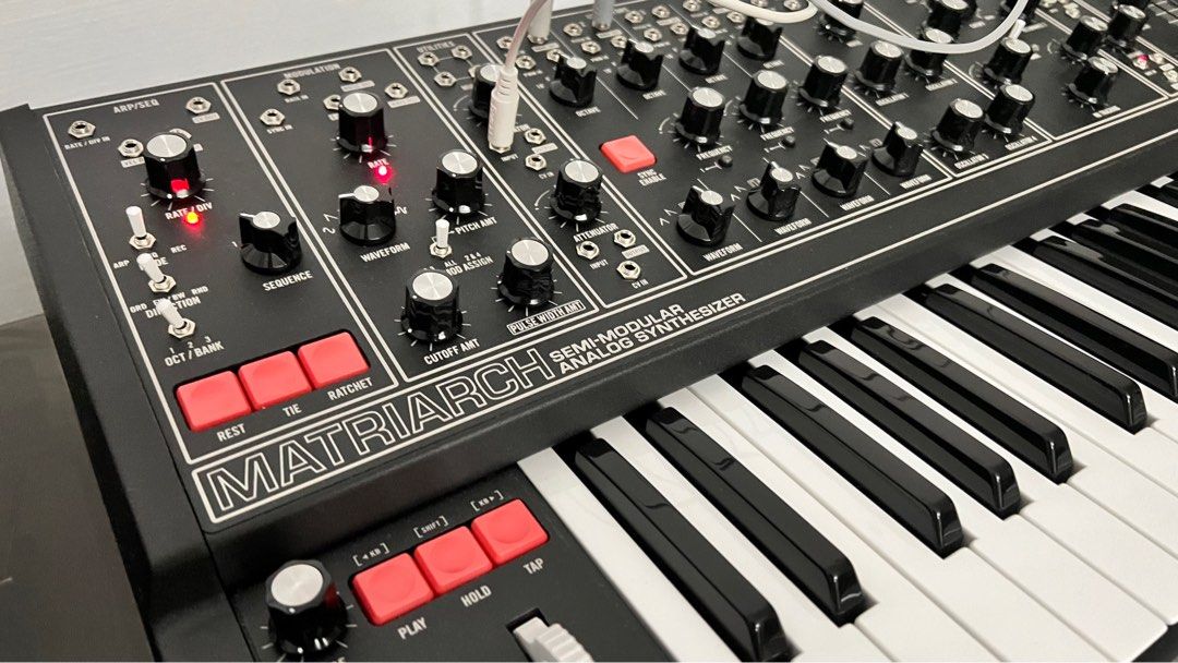 Moog Matriarch (Dark version), Hobbies & Toys, Music & Media, Musical ...