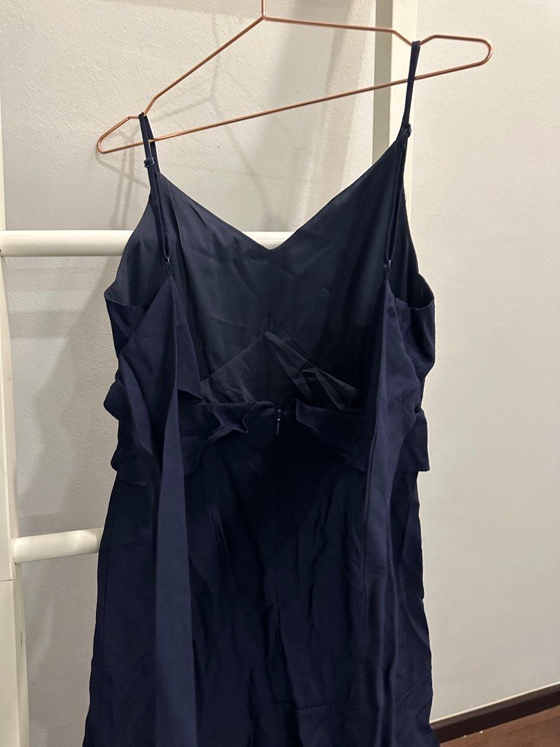 Navy Blue low cut back dress, Women's Fashion, Dresses & Sets, Evening ...