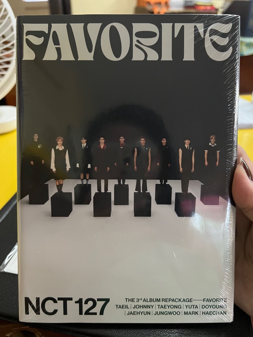 NCT 127 FAVORITE ALBUM CLASSIC VER, Hobbies & Toys, Memorabilia ...