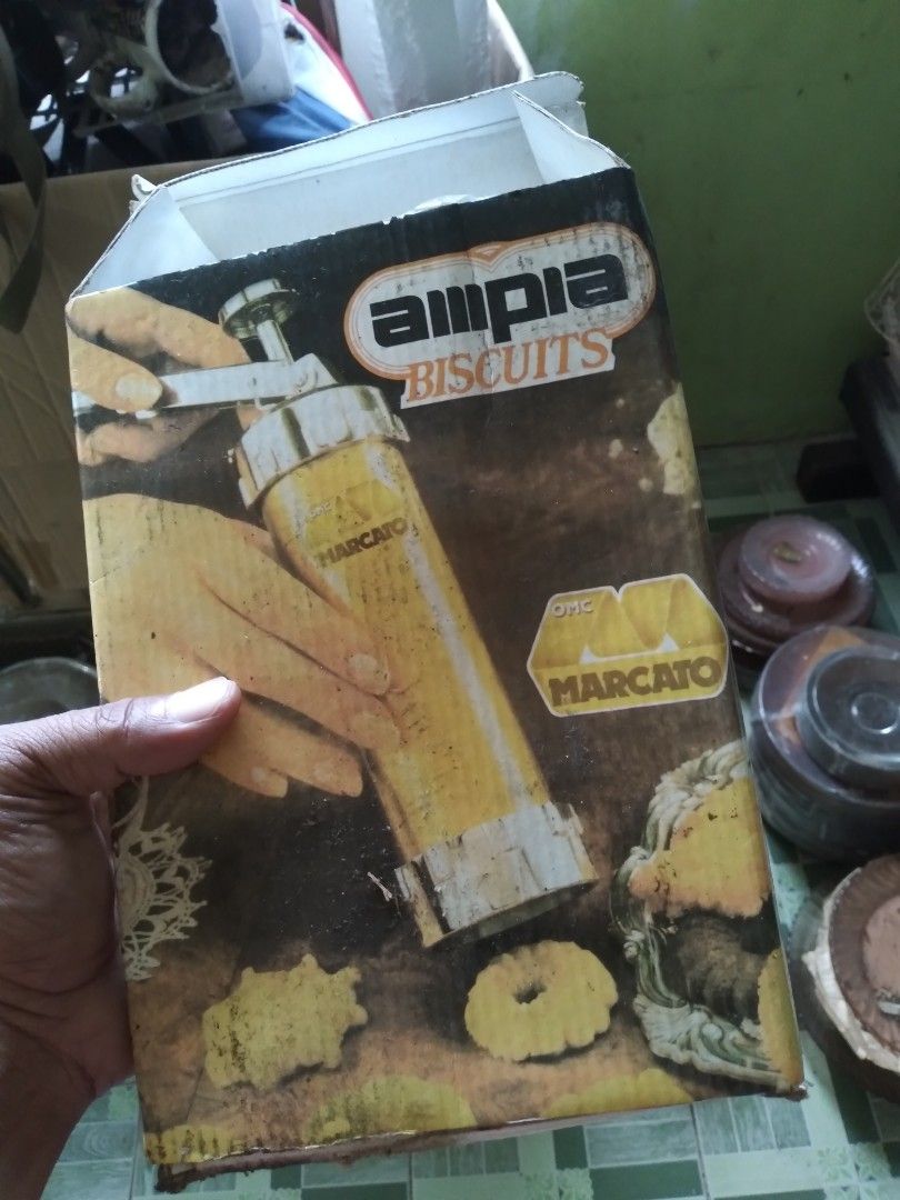 Nostalgia raya acuan kueh, Hobbies & Toys, Collectibles & Memorabilia ...