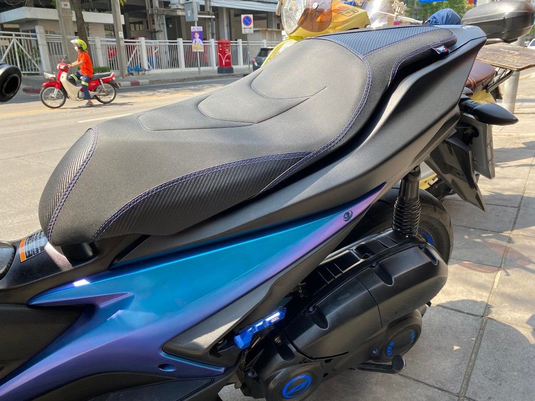 Pre order. Comfort seats (adv 160,aerox, forza, Honda click ...