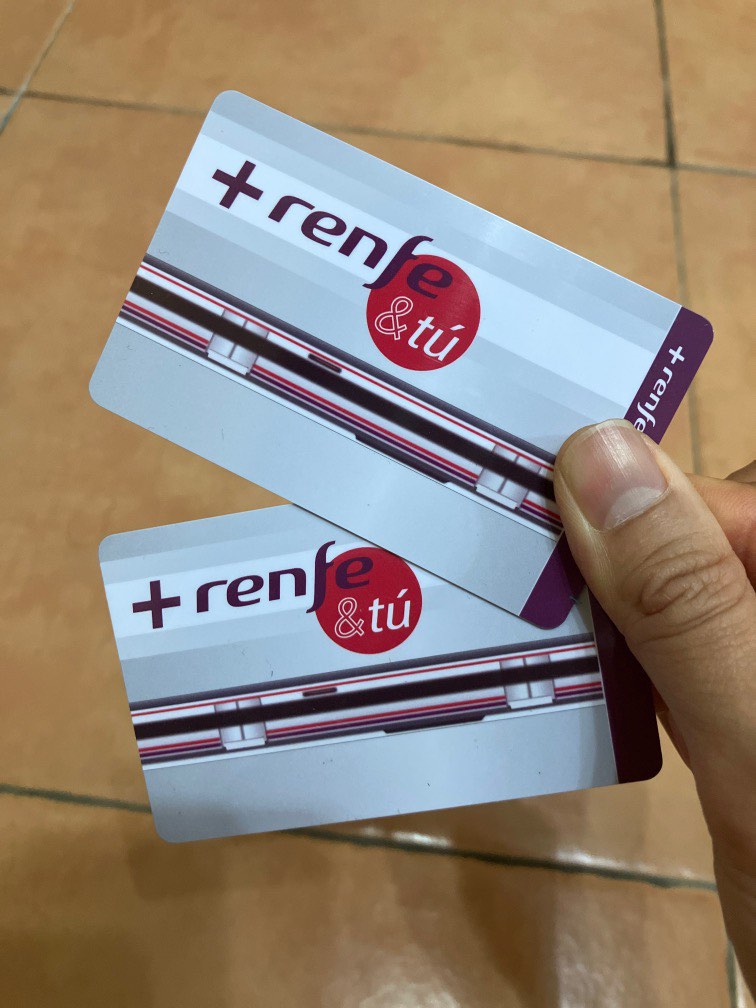 Renfe & tu, 其他, 其他 - Carousell