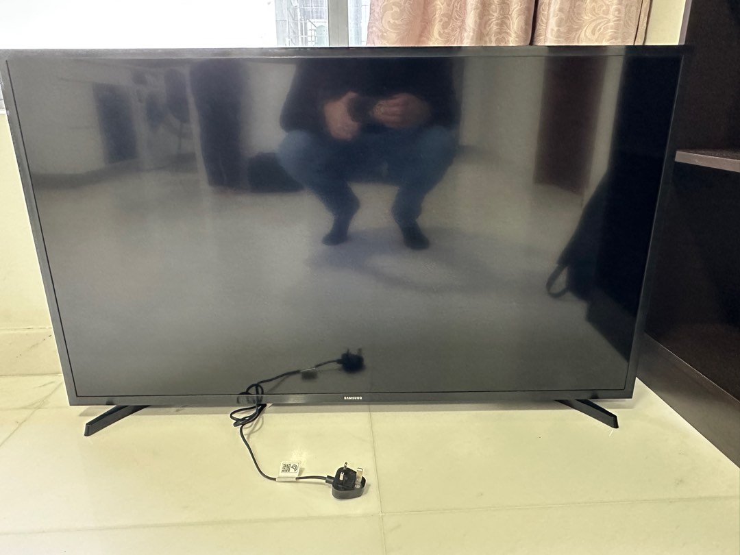 Samsung Smart TV 43 inch FHD T6000, TV & Home Appliances, TV & Entertainment, TV on Carousell