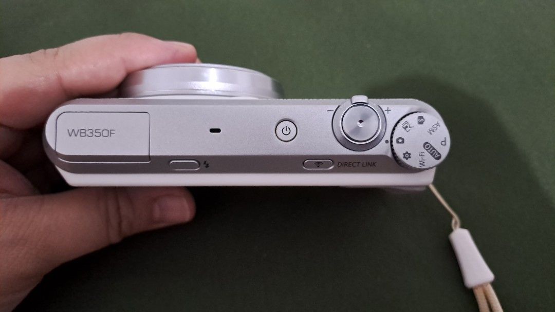 Samsung WB350F Vlogging Digital Camera, Photography, Cameras on Carousell