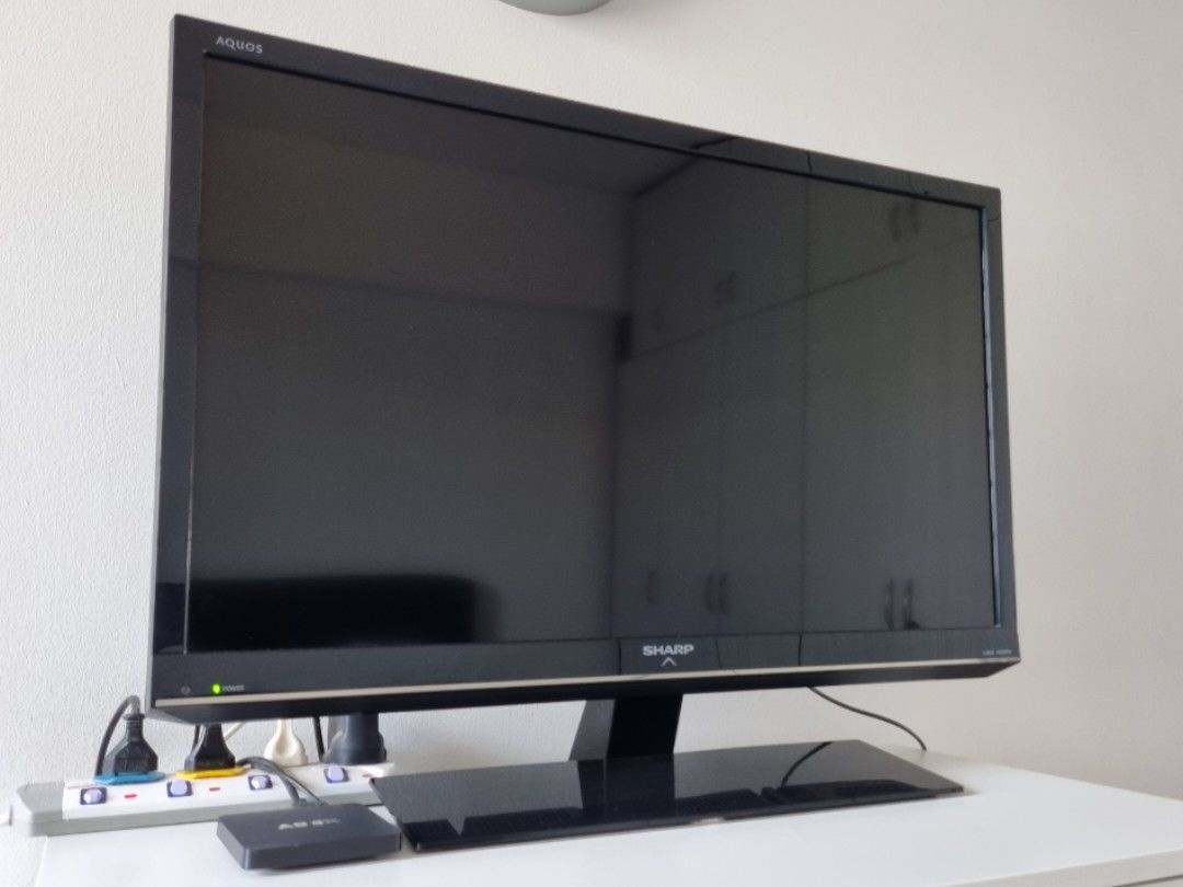 SHARP AQUOS 32 inch TV, TV & Home Appliances, TV & Entertainment, TV on ...